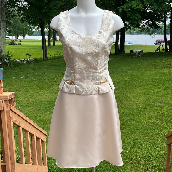 Vintage | Dresses | Vintage Rhapsody Satin Brocade Dress 8 | Poshmark